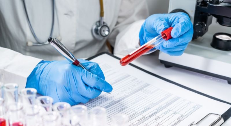 Can a Blood Test Detect Cancer? What Blood Tests Can and Cannot Show ...