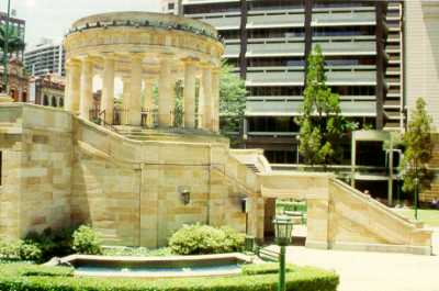 Shrine of Remembrance, ANZAC Square, Brisbane - ANZAC Day Commemoration ...