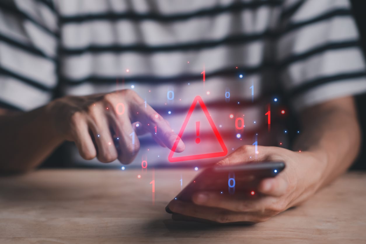 How to 🔍 Spot a Fake Pay Stub and Prevent Rental Fraud