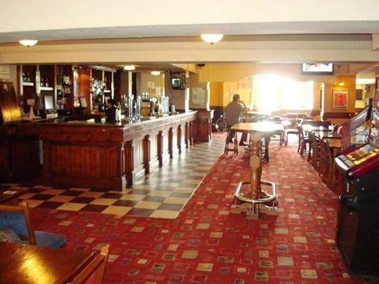 Western Approaches 169 Lower House Lane Liverpool L11 2SF - Trust Inns