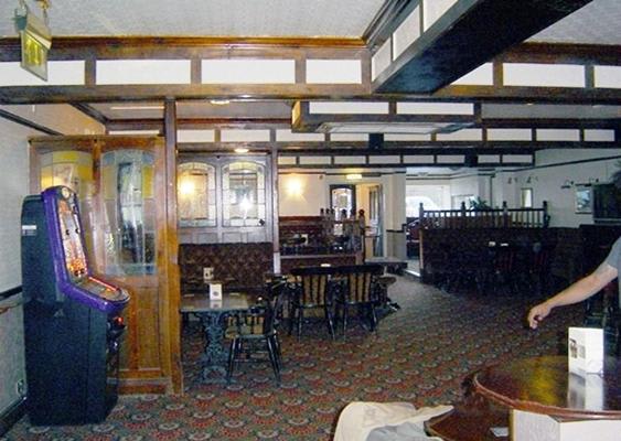 Glider 65 Lowther Road Old Hill Down Dunstable LU6 3NL - Trust Inns