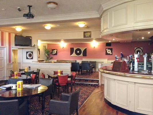 Murray Bar The Murray Square East Kilbride Glasgow G750BH- Trust Inns