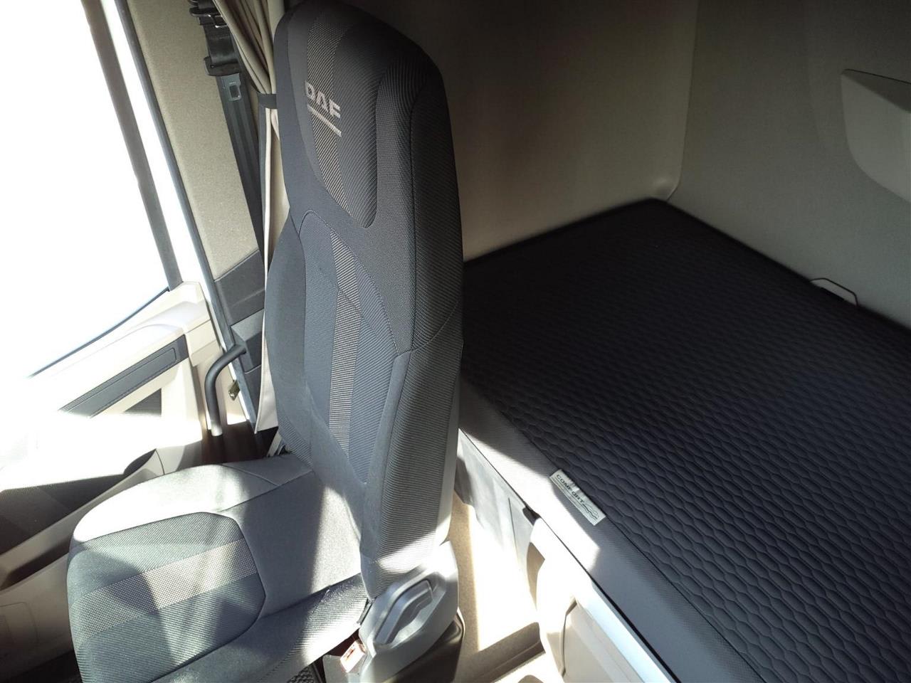 DAF XG 530 FT 4X2 - XLRTEF5300G398588