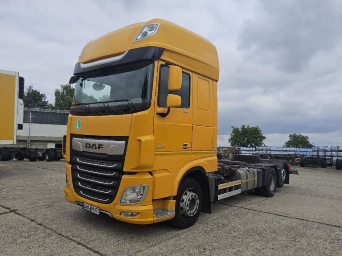 DAF XF 480 FAR 6X2 R - XLRASH4300G317342
