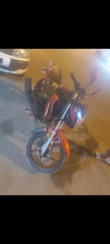 Moto Loncin 150 à Djibouti
