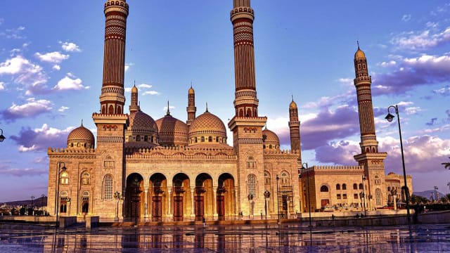 Middle East Tourism, Travel & Experiences | WhereNext