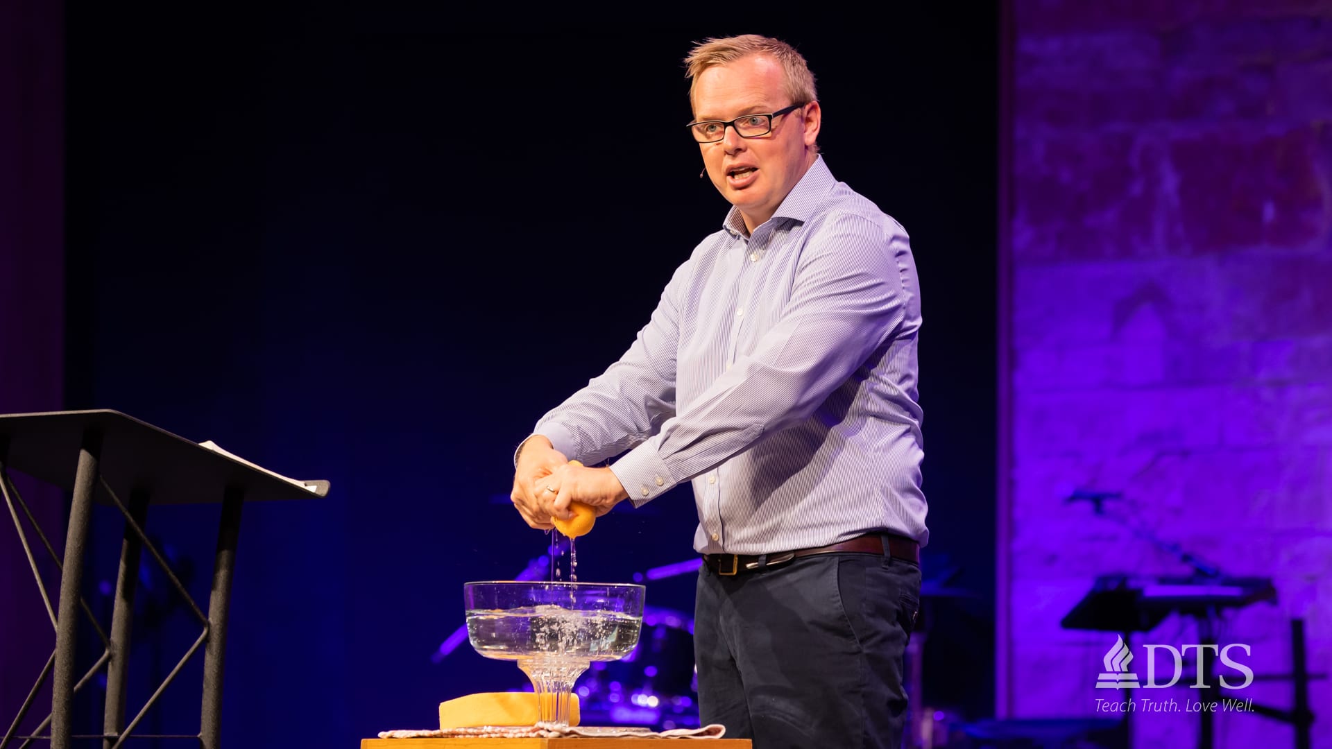 The Secret of Servanthood - Tim Robinson - DTS Voice