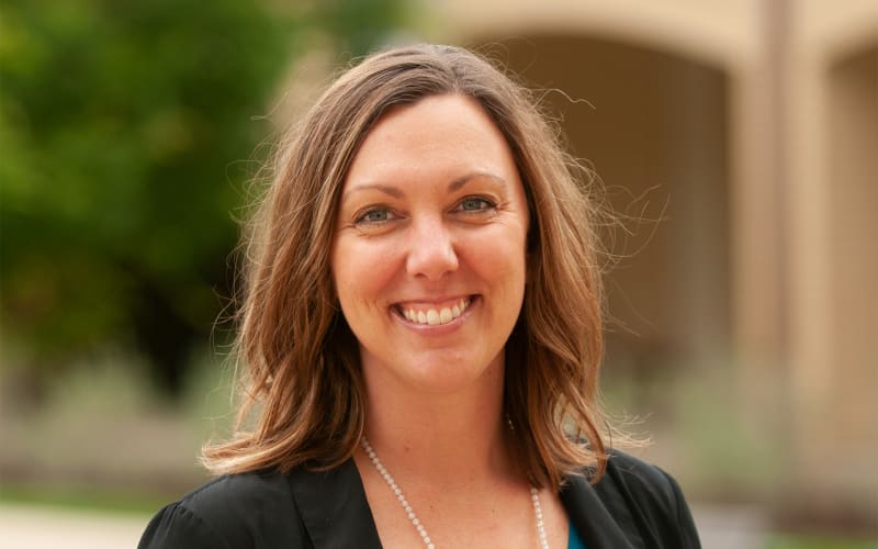 Heather Holmes's Instagram, Twitter & Facebook on IDCrawl