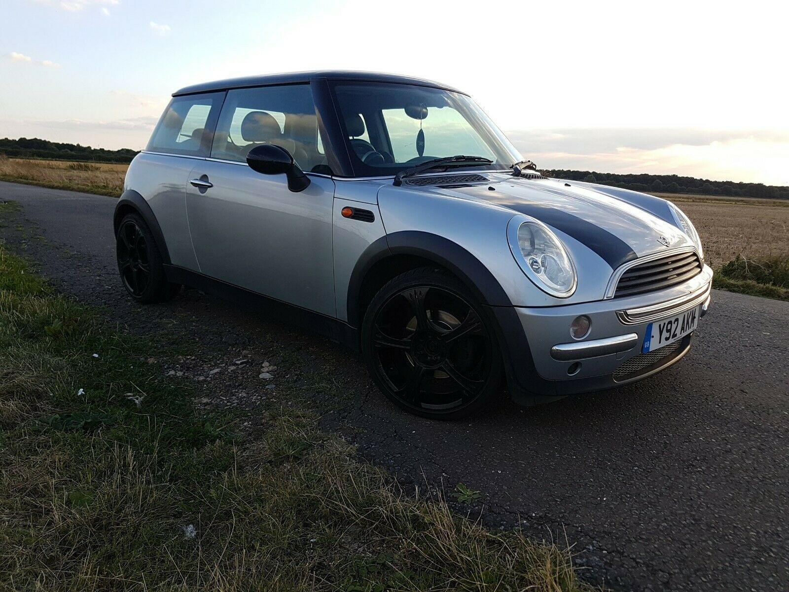 Y92AKM | MINI Y Register