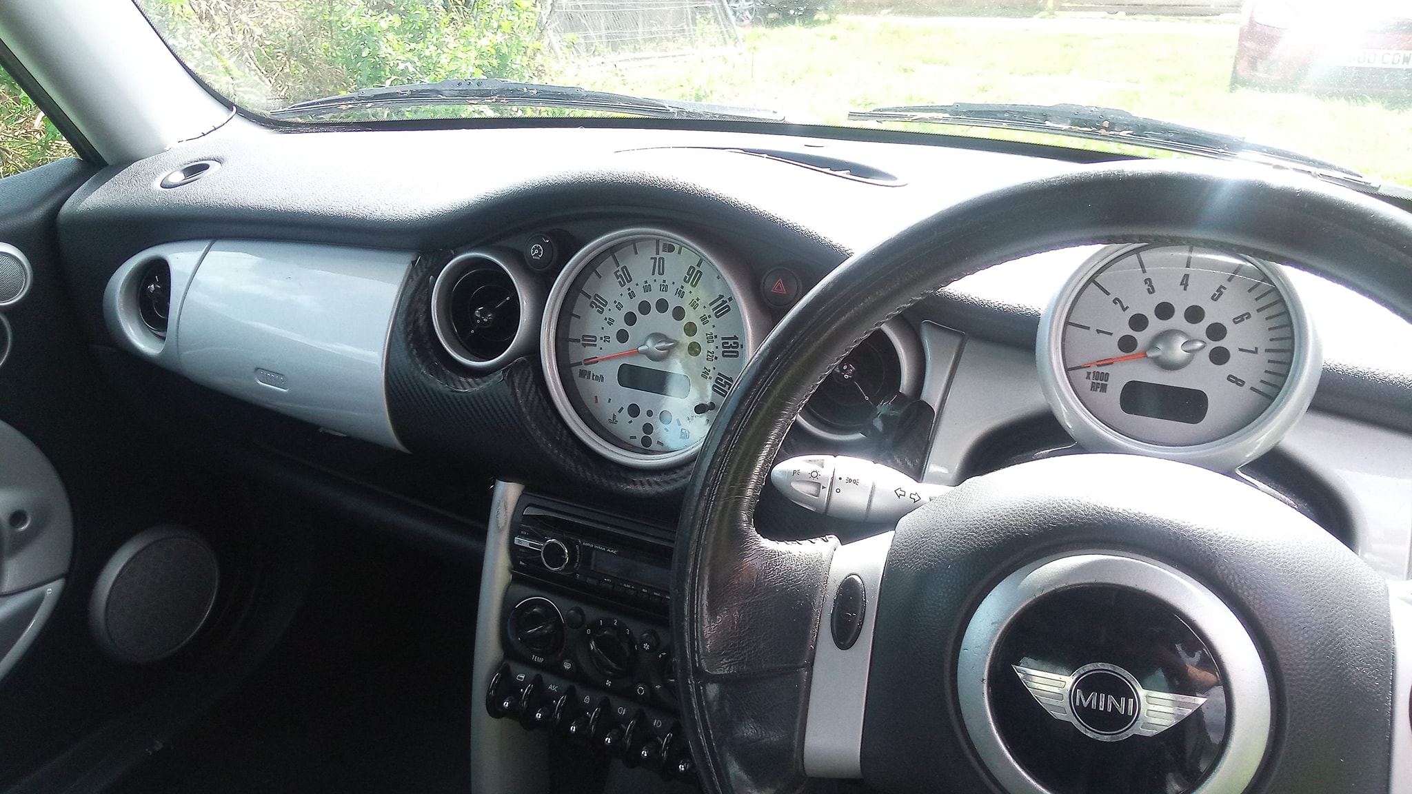 Y63KGY | MINI Y Register