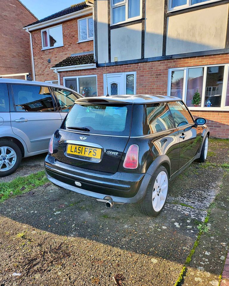 LA51FFS | MINI Y Register