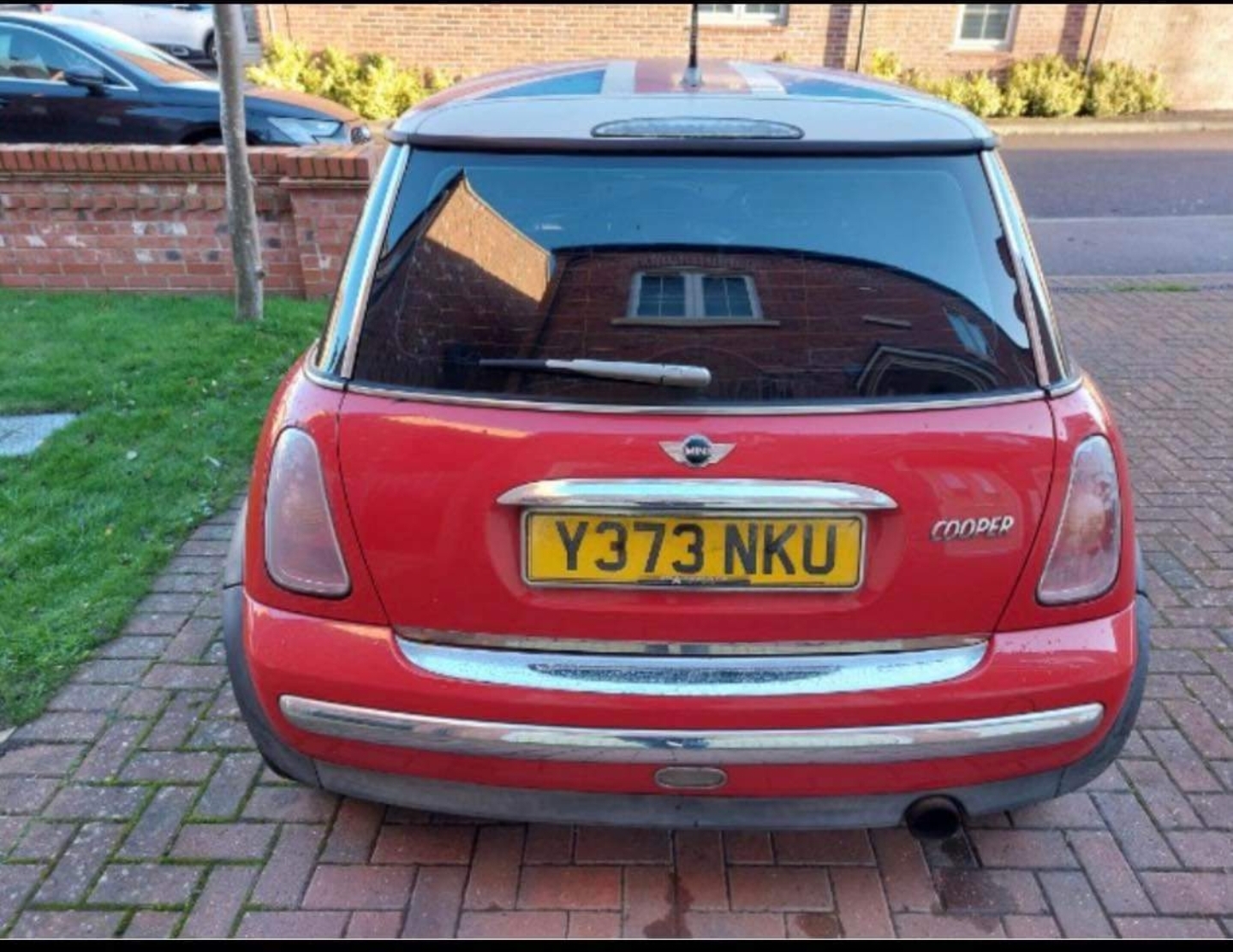Y373NKU | MINI Y Register