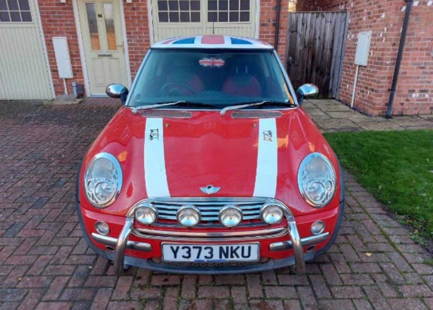 Y373NKU | MINI Y Register