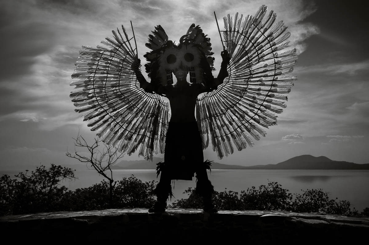 The Aztec Dancers ⋆ Photos of Mexico by Dane Strom