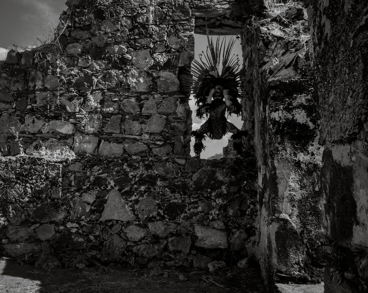 The Aztec Dancers ⋆ Photos of Mexico by Dane Strom