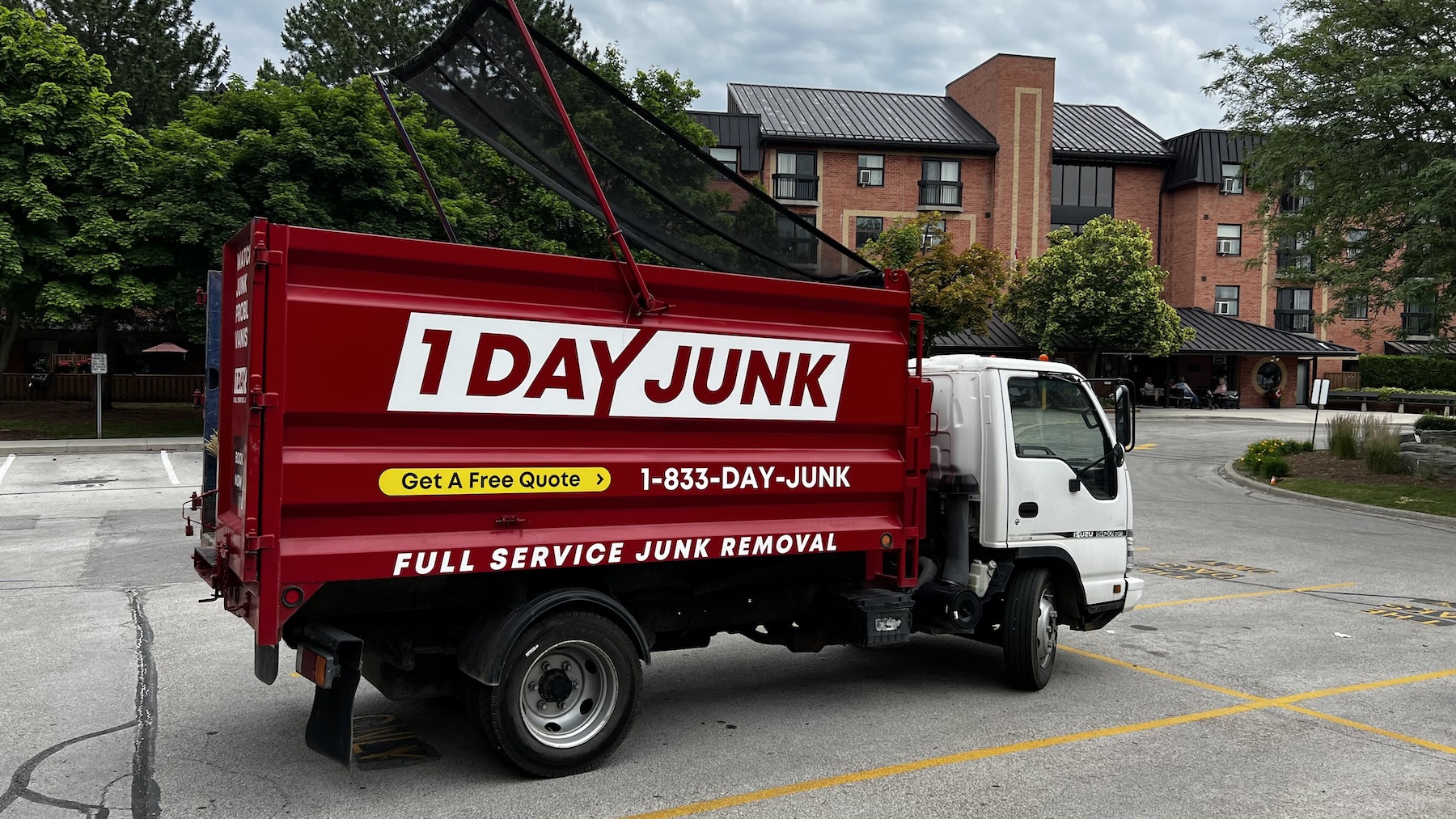 What We Do - 1 Day Junk Removal Service