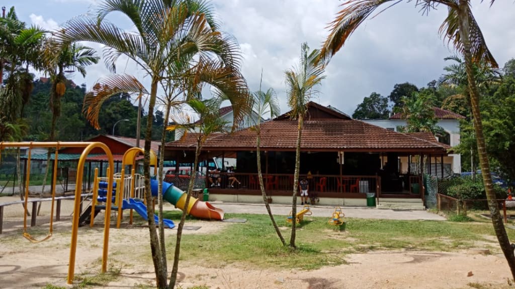 Rabbit Farm (Bukit Tinggi) | GoTriip - Different Travel Experience