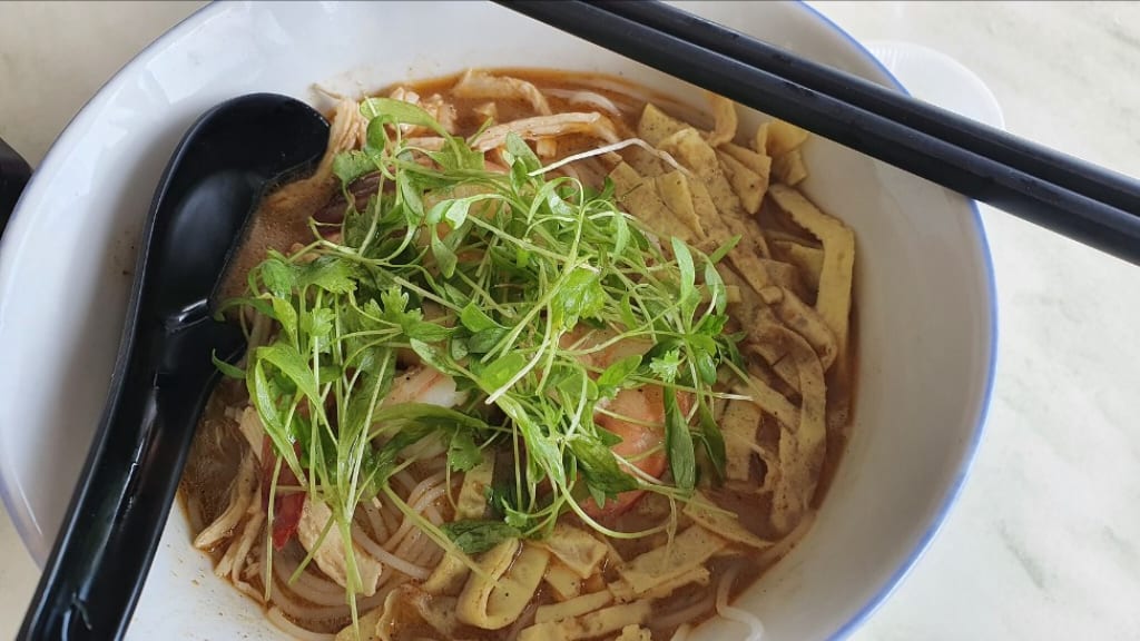 Eating Like a Local in Kuching: Authentic Local Food Experience | TREX ...
