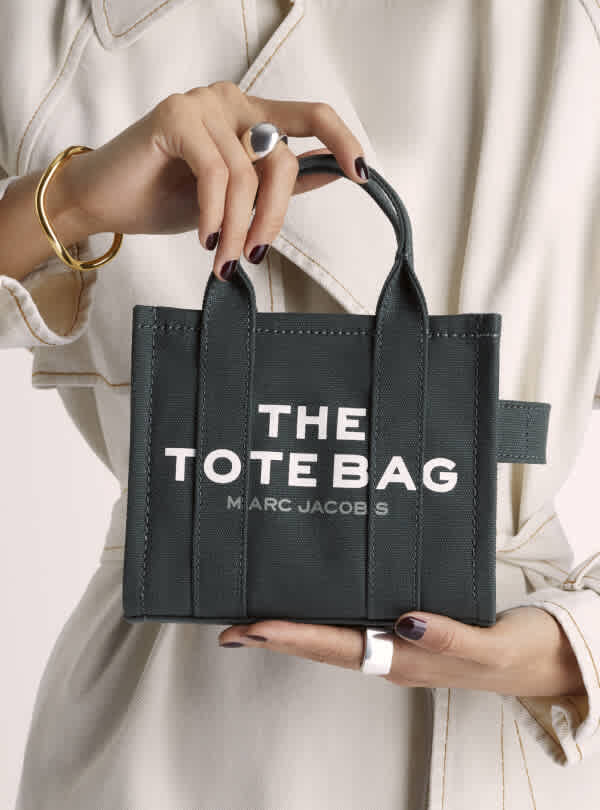 David Jones | Shop Fashion, Beauty, Homewares, Gifts & More