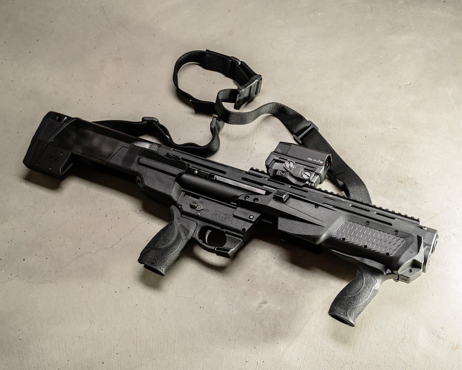 S&W M&P12 12 Gauge 19'' 14-Rd Pump Action Shotgun | Gunstores