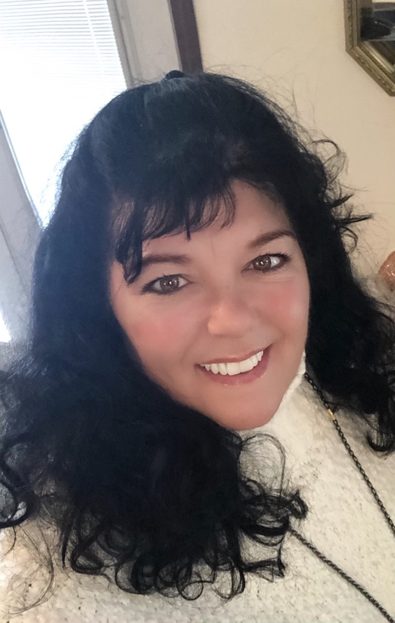 Janet Brennan's Instagram, Twitter & Facebook on IDCrawl