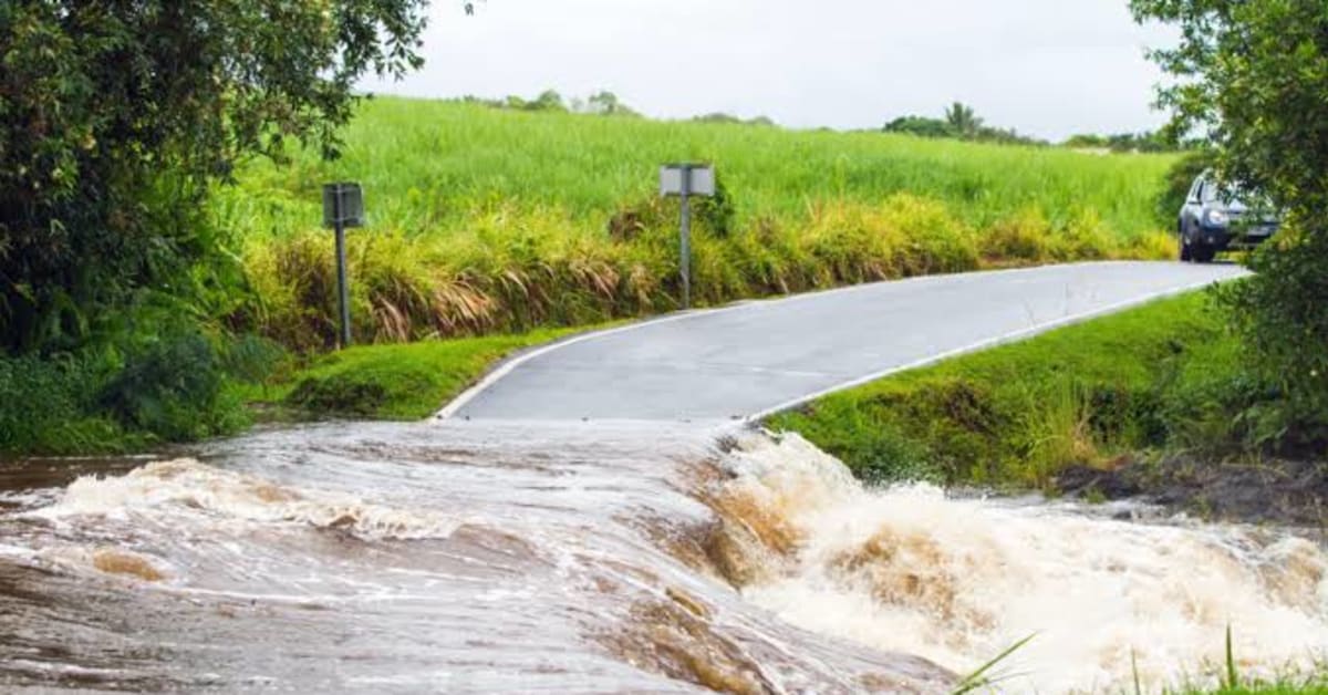 Nagpur: Security Guard Swept Away in Vena River While Crossing Flooded ...