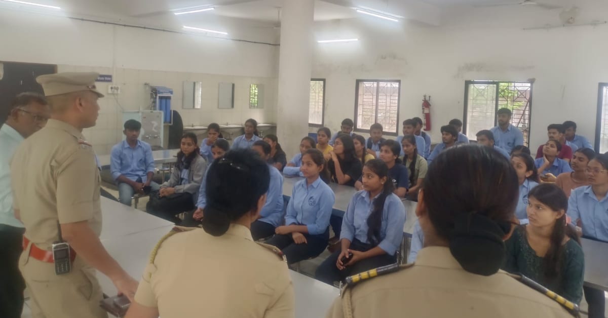 Beltarodi Police Organise ‘Police Didi’ Workshop on Women’s Safety and ...
