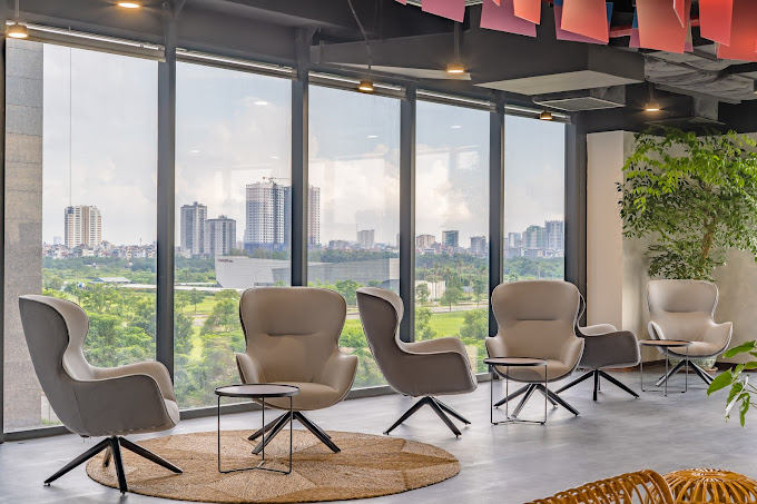 Toong - Embassy - Vietnam