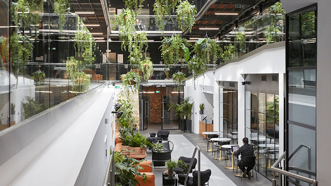 Labs London Atrium - United Kingdom