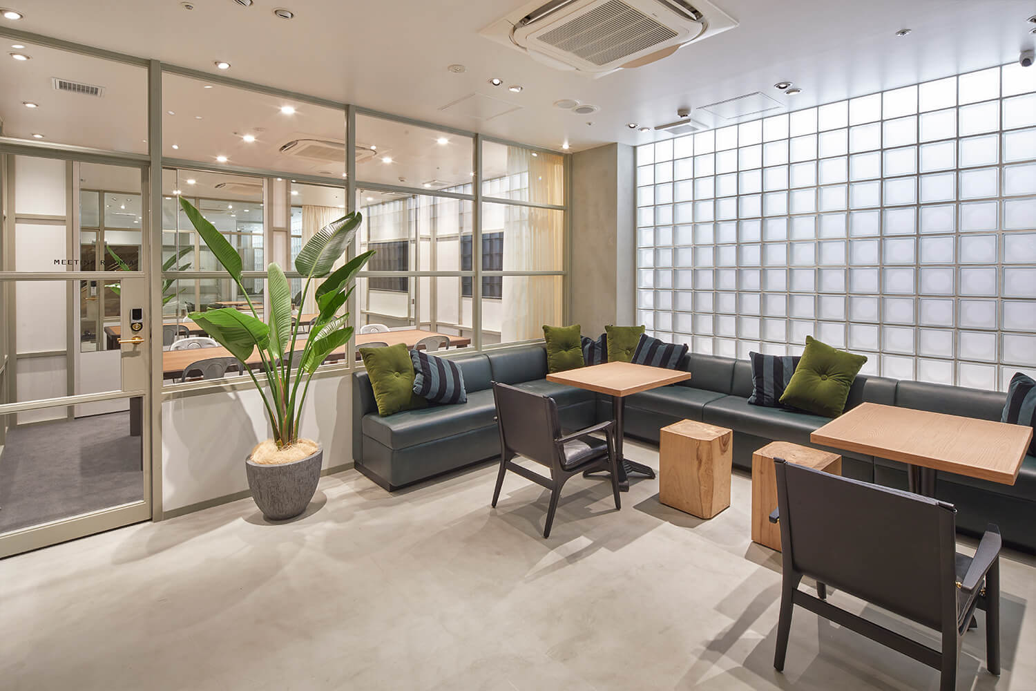 JUNCTION harajuku (JUNCTION space) - Japan