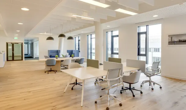 Regus BRR Tower Karachi - Pakistan