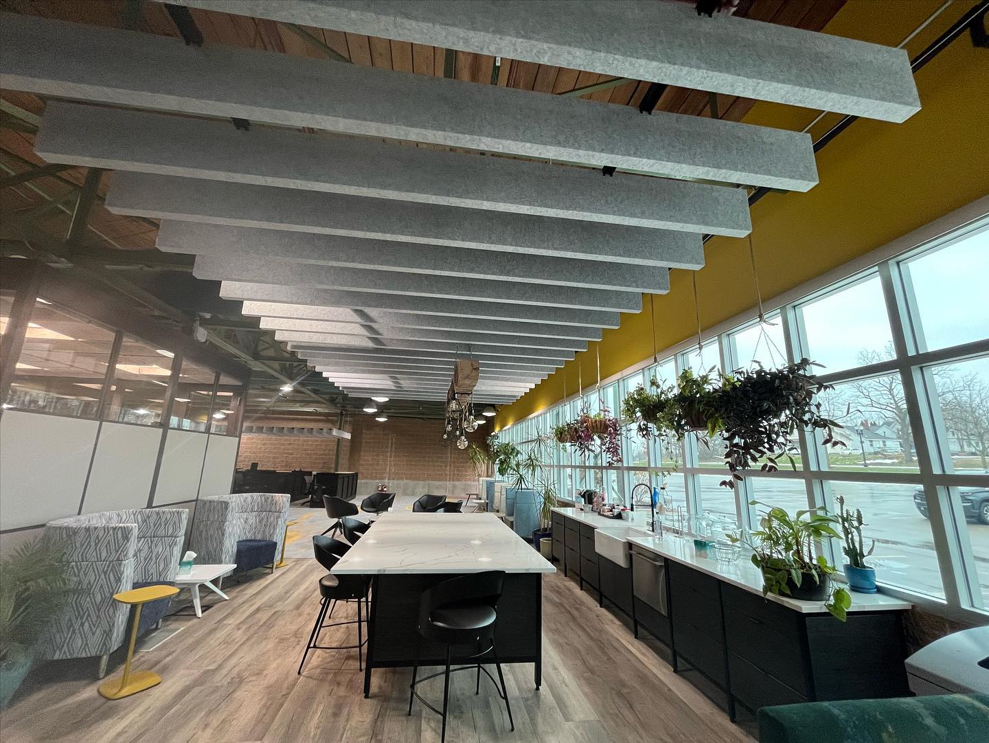 SOS Office Spaces-Lansing - United States