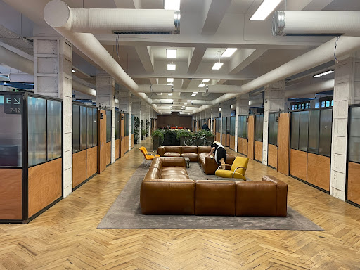 D Block Workspace Stamba - Georgia