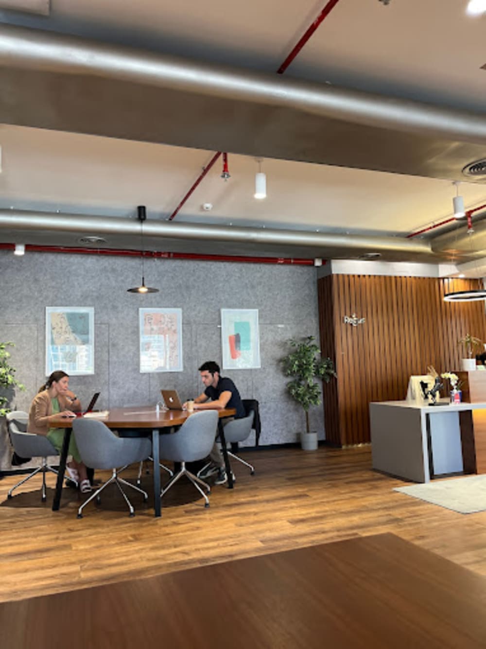 Regus Airport Road Abu Dhabi - United Arab Emirates