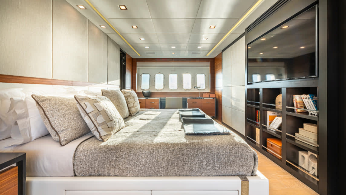 Mangusta 132 for Sale