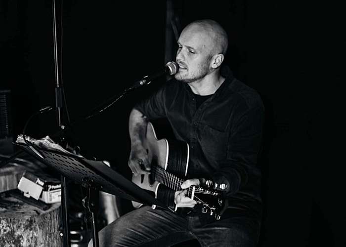 Thomas Ravn → Book direkte online her