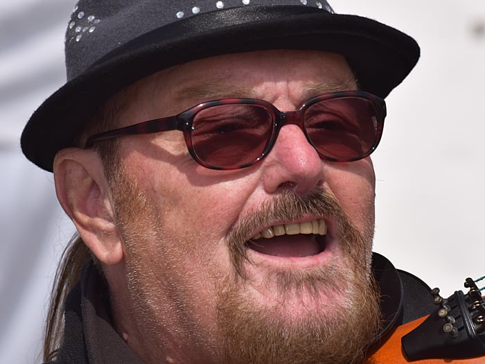 Peter Strothmann → Hier direkt online buchen