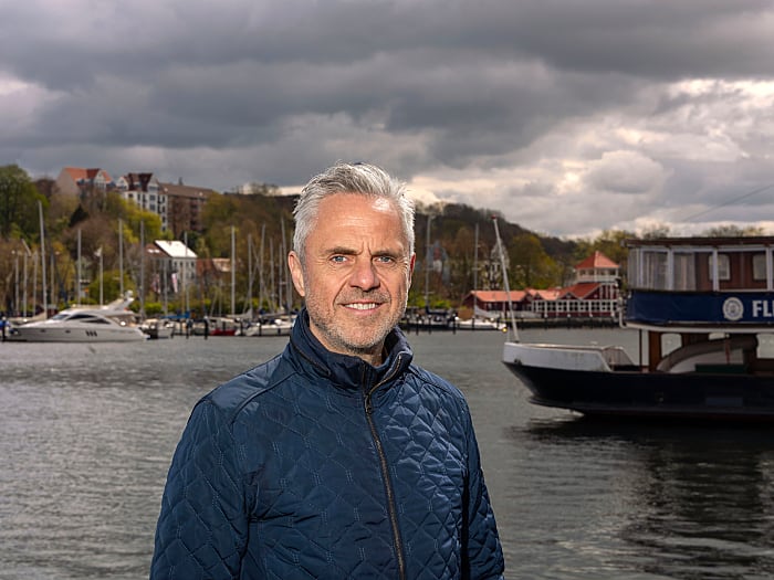 Hans Christian Davidsen → Book direkte online her