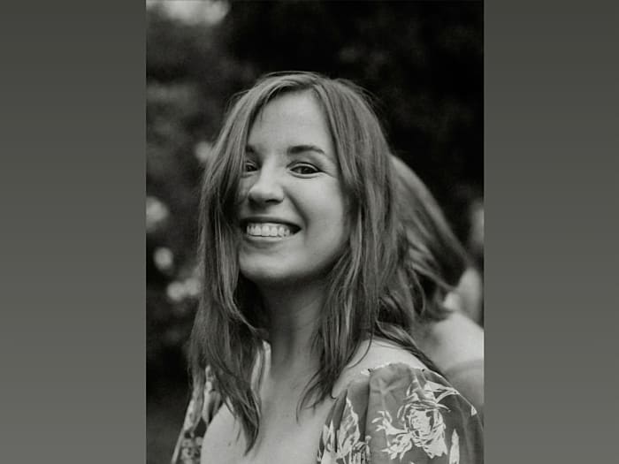 Anna Kluge-Ingram → Hier direkt online buchen