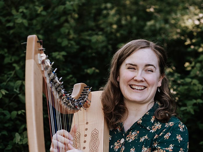 Sigrid Vibe - Sang & harpe → Book direkte online her