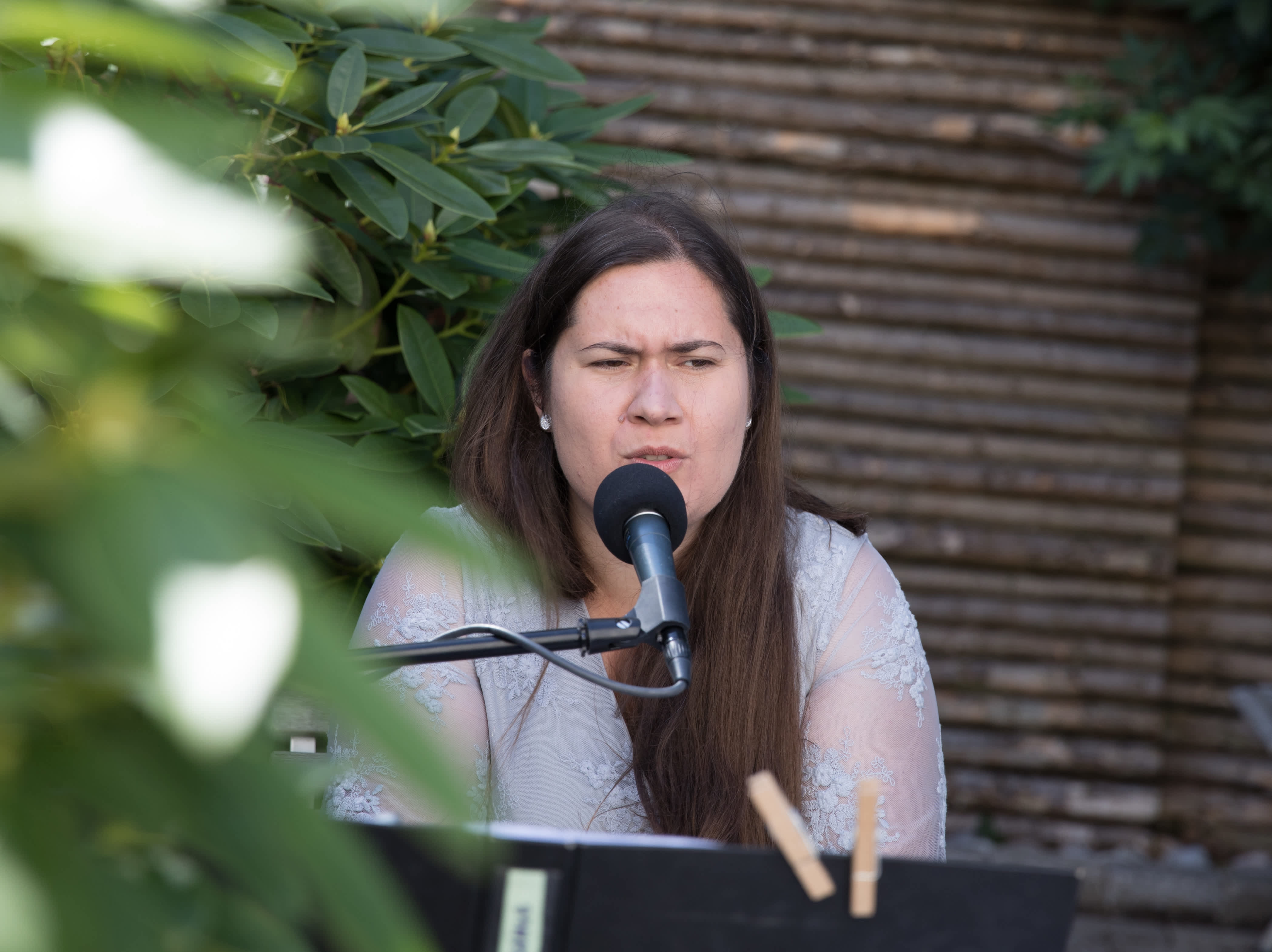 Anna T. Ilsøe → Book direkte online her