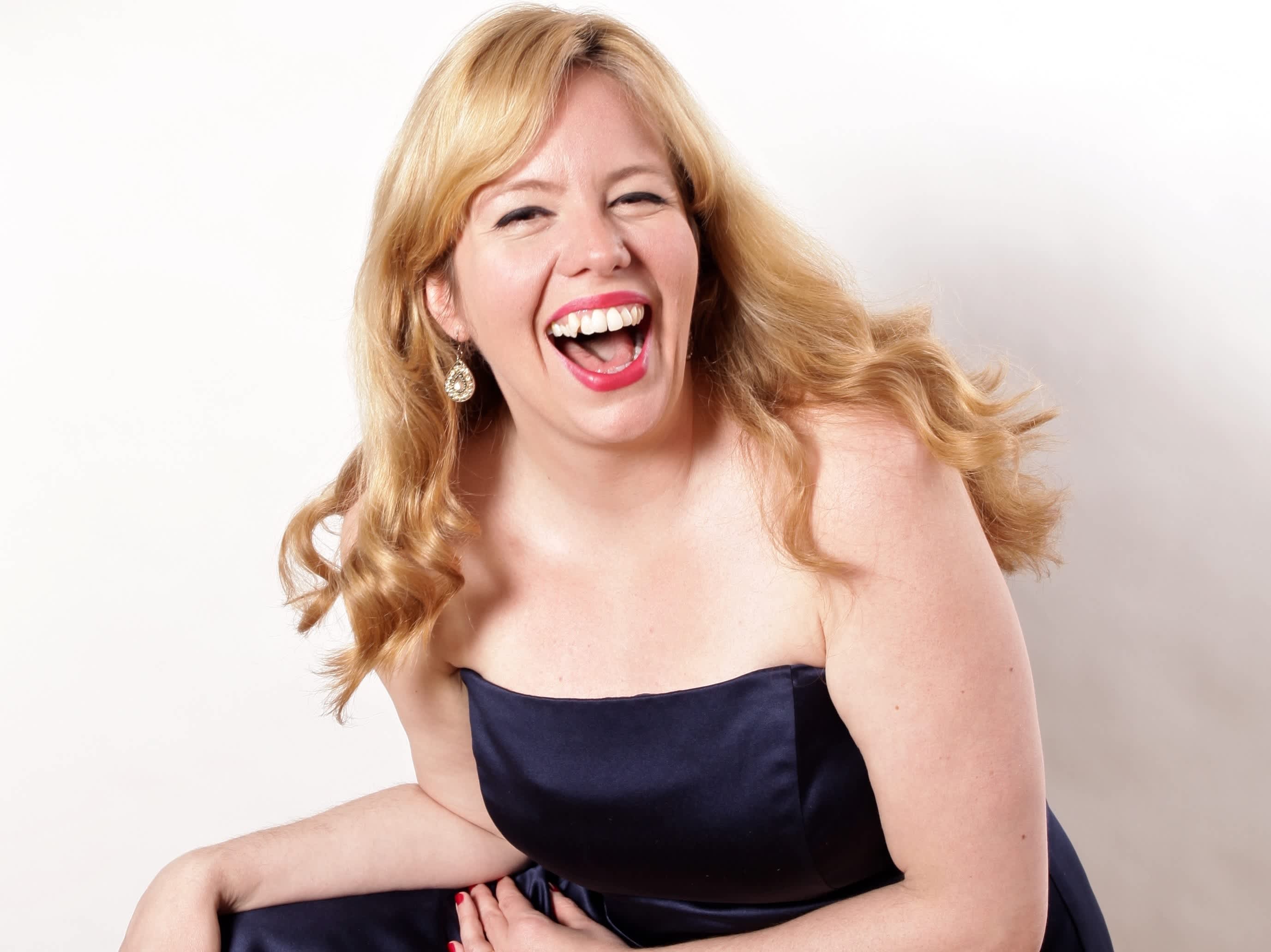 Ann-Marie MacFarlane → Book direkte online her