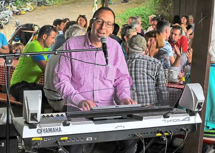 Alleinunterhalter Michael Stuber → Hier direkt online buchen