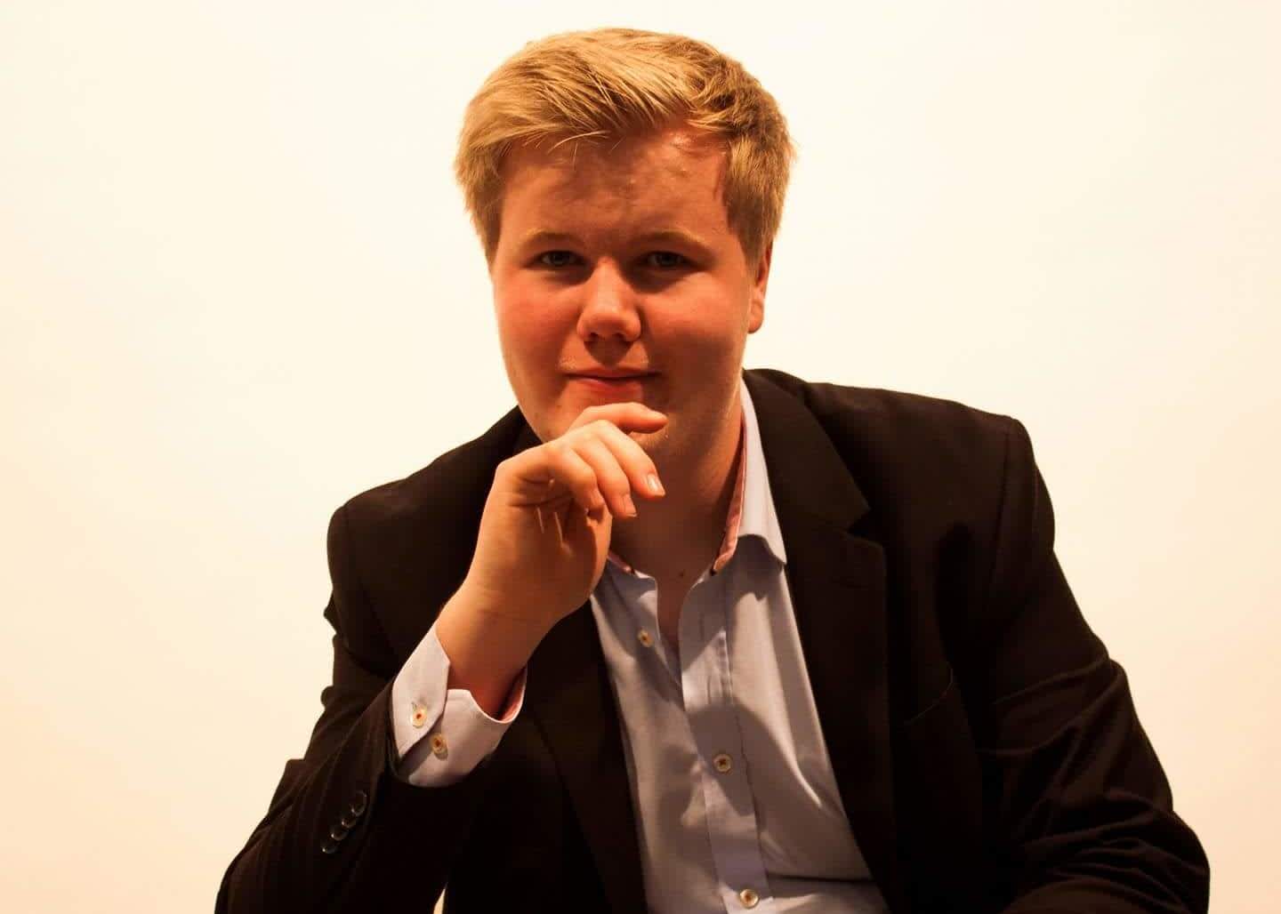 Jonas Kirk - Mit liv som "menneske" → Book direkte online her