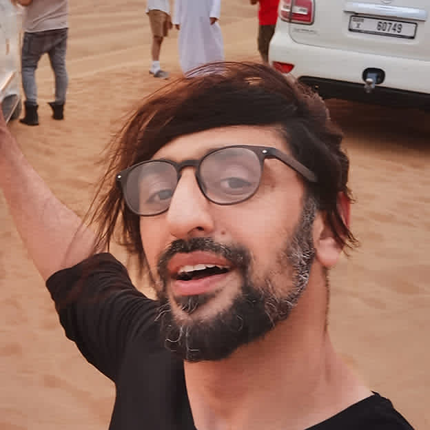 Amir Hussain Official → Book direkte online her