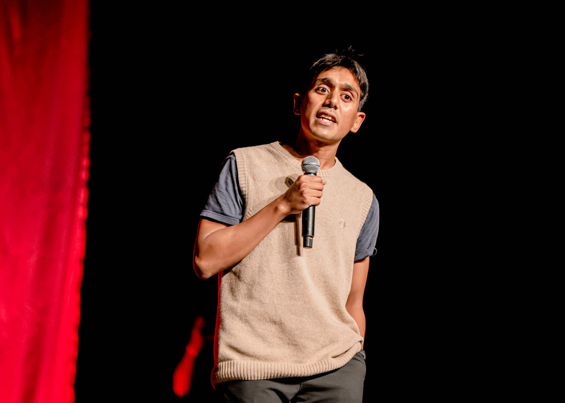 Johnny Robertson → Book direkte online her