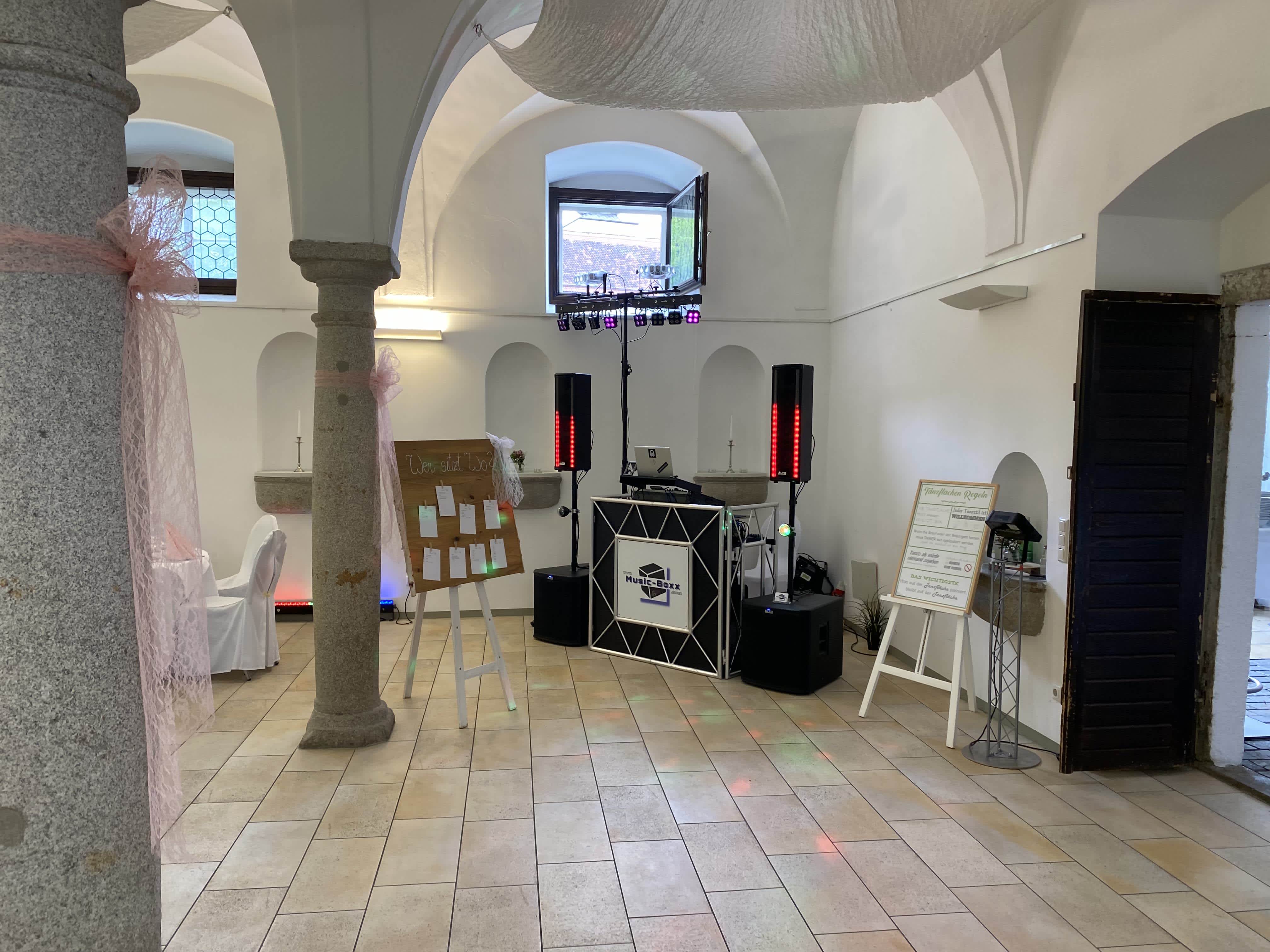 DJ Sash-a → Hier direkt online buchen