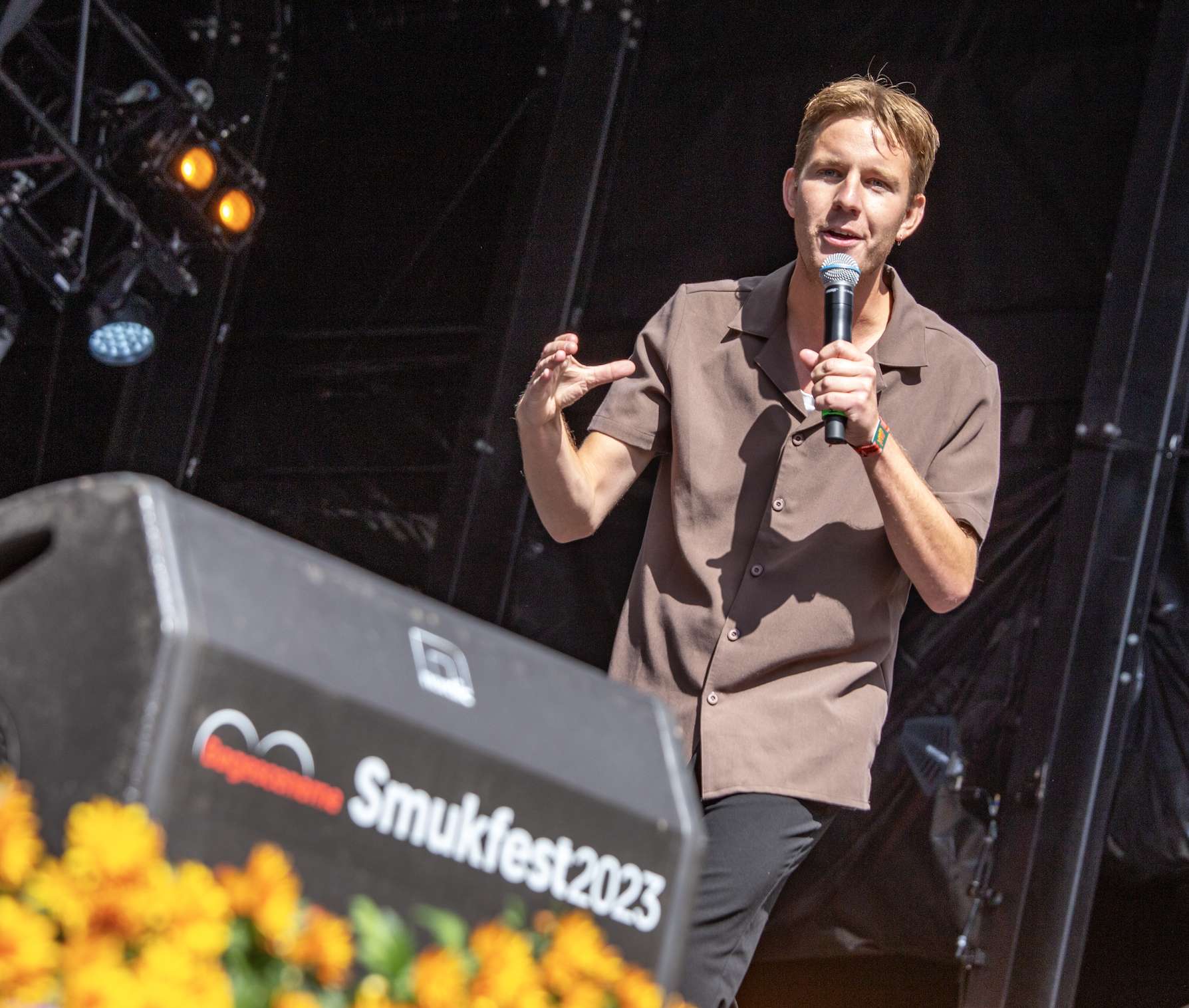 Simon Tang → Book direkte online her