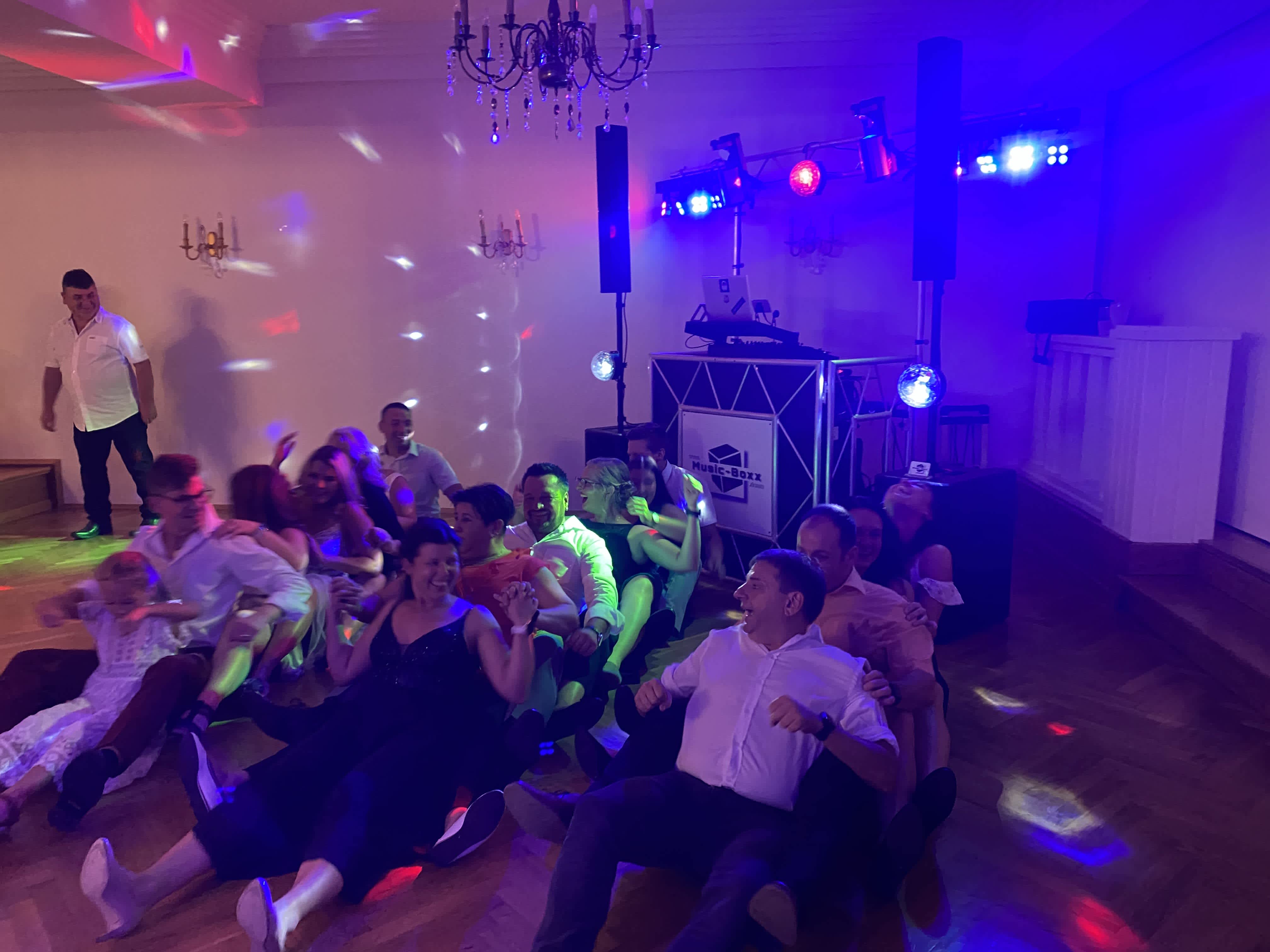 DJ Sash-a → Hier direkt online buchen