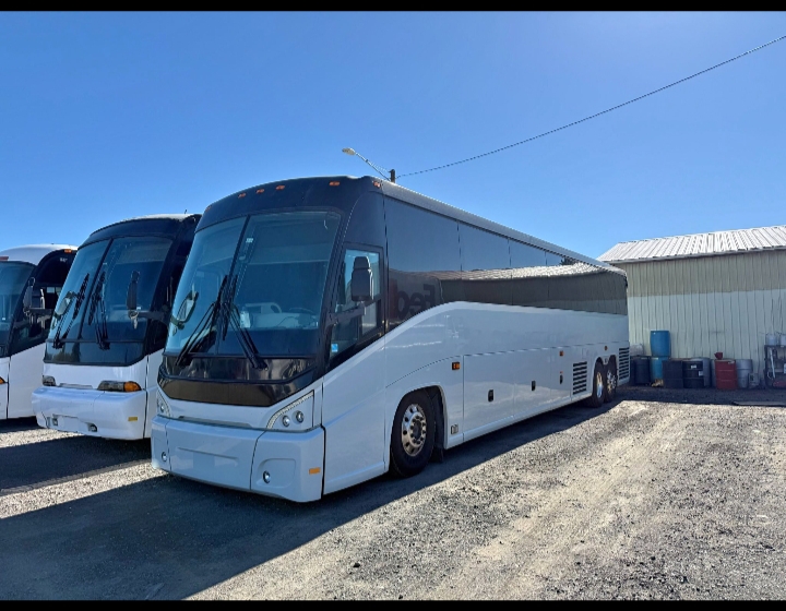2016 MCI J4500 Motorcoach For Sale in Portland , Global Limos Bus Sales